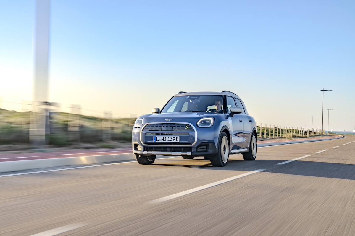 177 萬起四車型，全新世代 MINI COUNTRYMAN 全車系正式上市 即日起進駐全台展示中心! - CarStuff 人車事